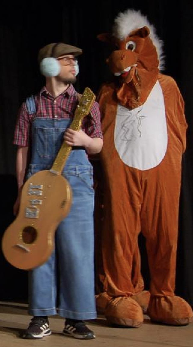 Felsted Pantomime Society - Felsted Memorial Hall Felsted Pantomime Society